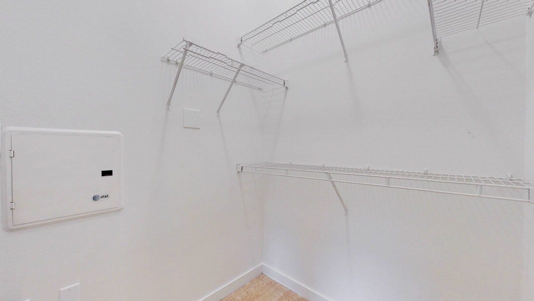 Dallas Loft Apartment Photos | Trinity Loft
